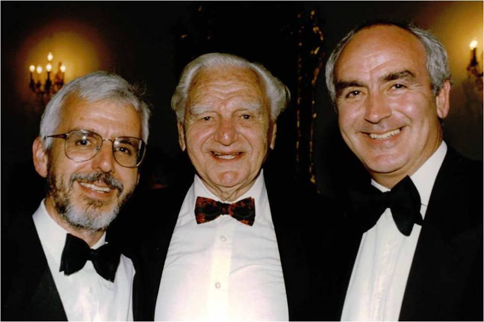 Ion Rațiu, în campanie electorală - Caţavencii