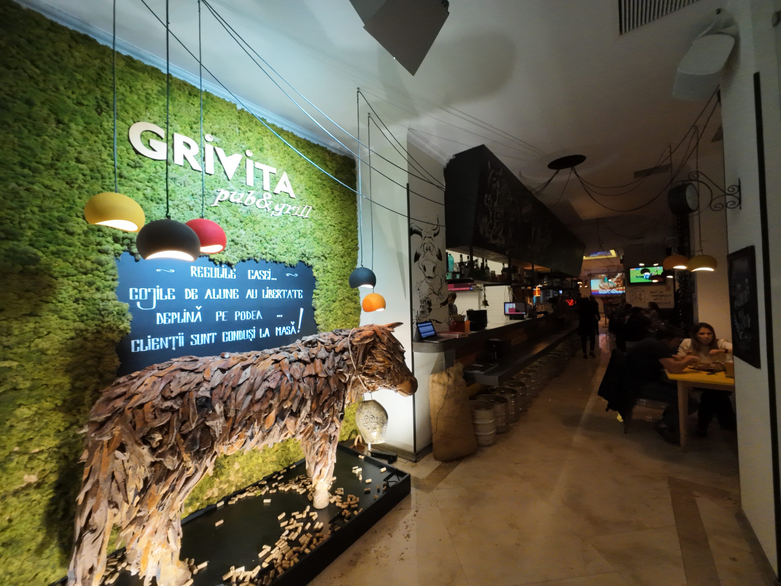 Restaurante europene: Grivița Pub & Grill, București - Caţavencii